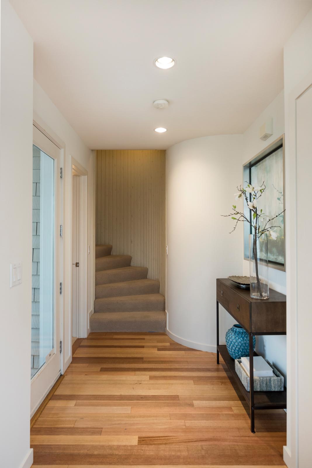 Cedar Lake Contemporary · Ambiance Home Staging